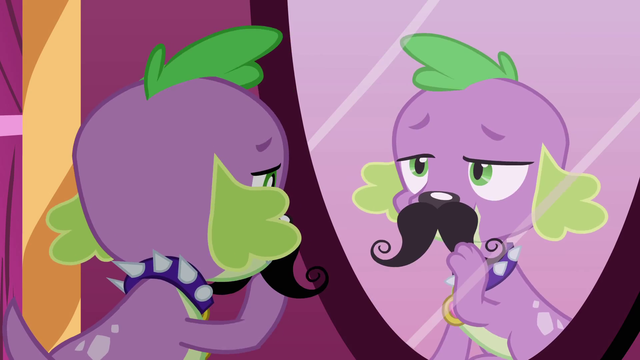 文件:Spike trying on another mustache EG.png - 小马中文维基 | MLP中文维基 | 我的小马驹 ...