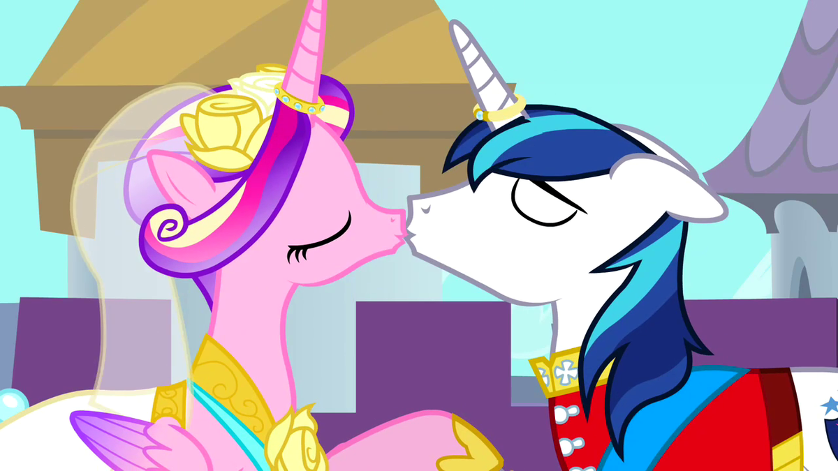 文件:Cadance and Shining Armor post wedding kiss S2E26.png - 小马中文维基 | MLP ...