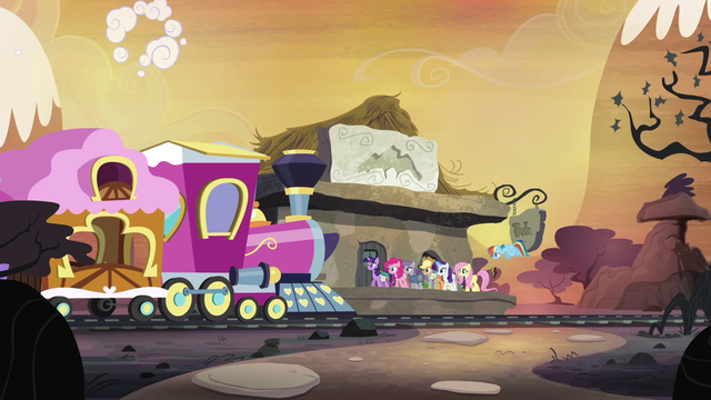 文件:Mane 6 and Maud at rock farm train station S4E18.png - 小马中文维基 | MLP ...